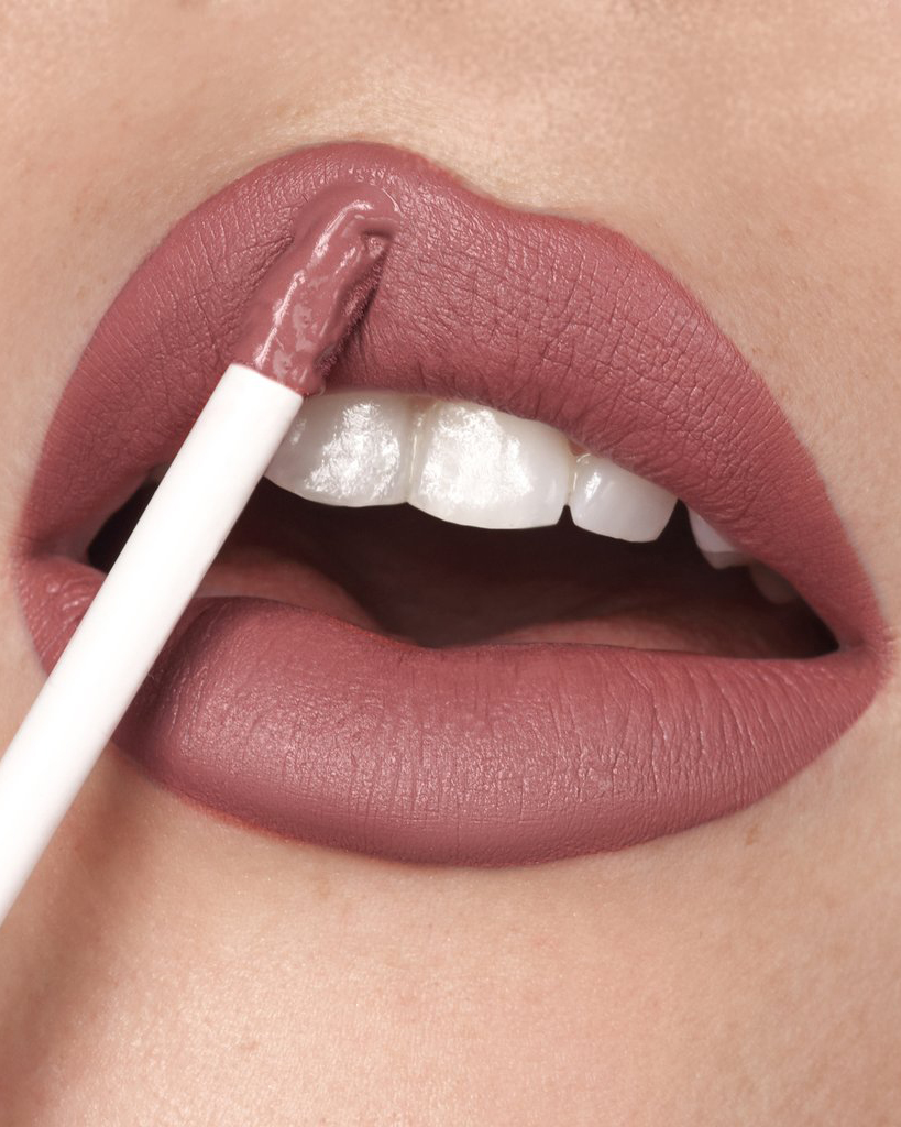 Lip Gloss – Global Cosmetics